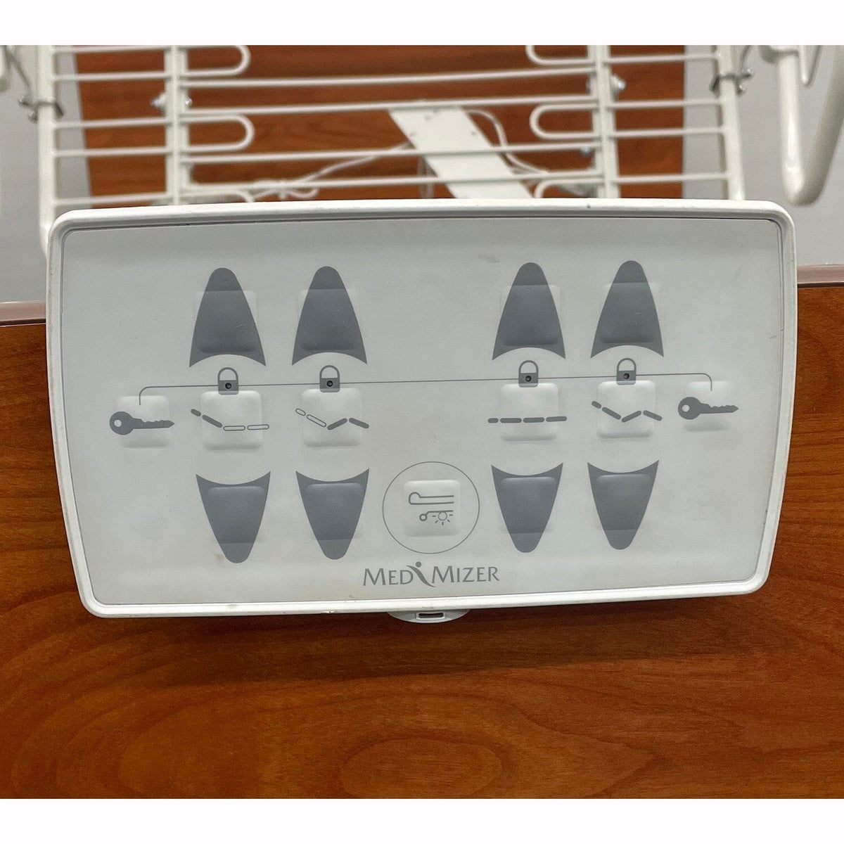 Med-Mizer Retractabed Hi-Low Hospital Bed – Express Hospital Beds